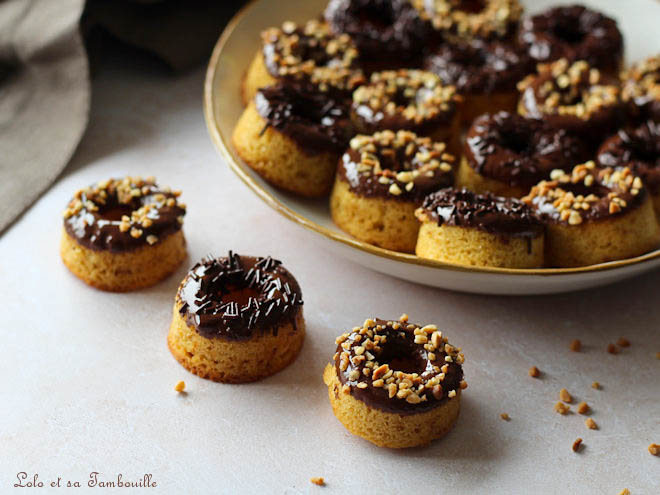Mini donuts noix de coco & chocolat • Lolo et sa tambouille